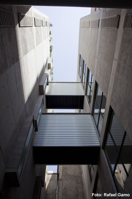 Galería de Lisboa 7 / at.103 - 20