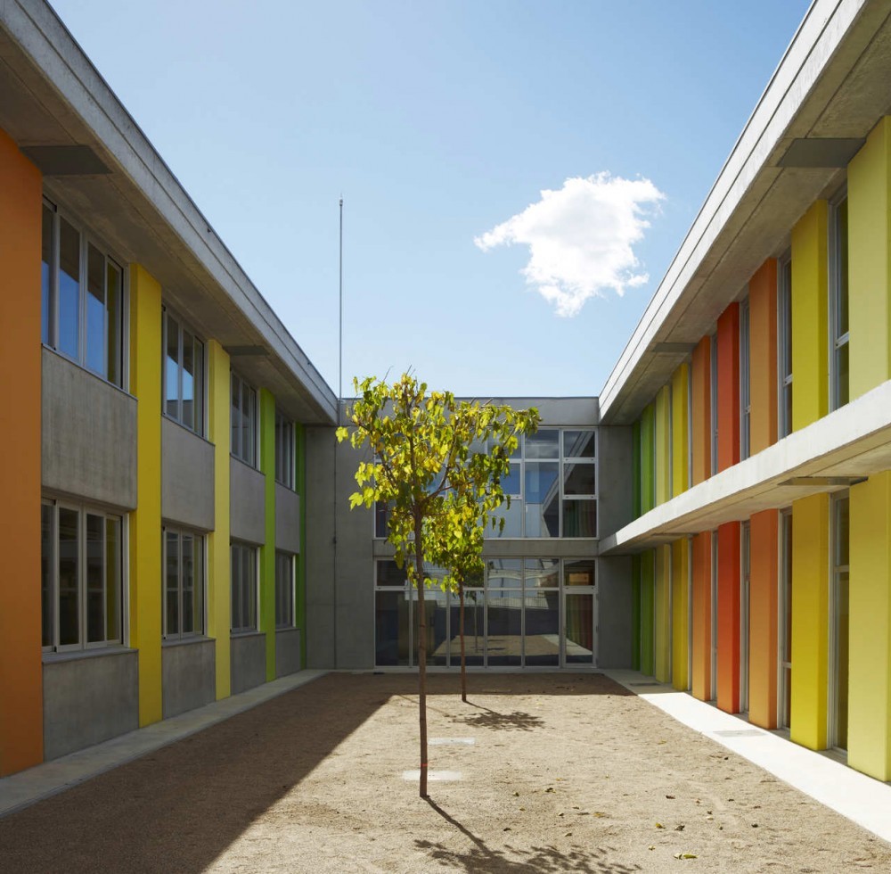 Galería de Escuela Primaria y Preescolar Les Cabanyes / Arqtel - 7
