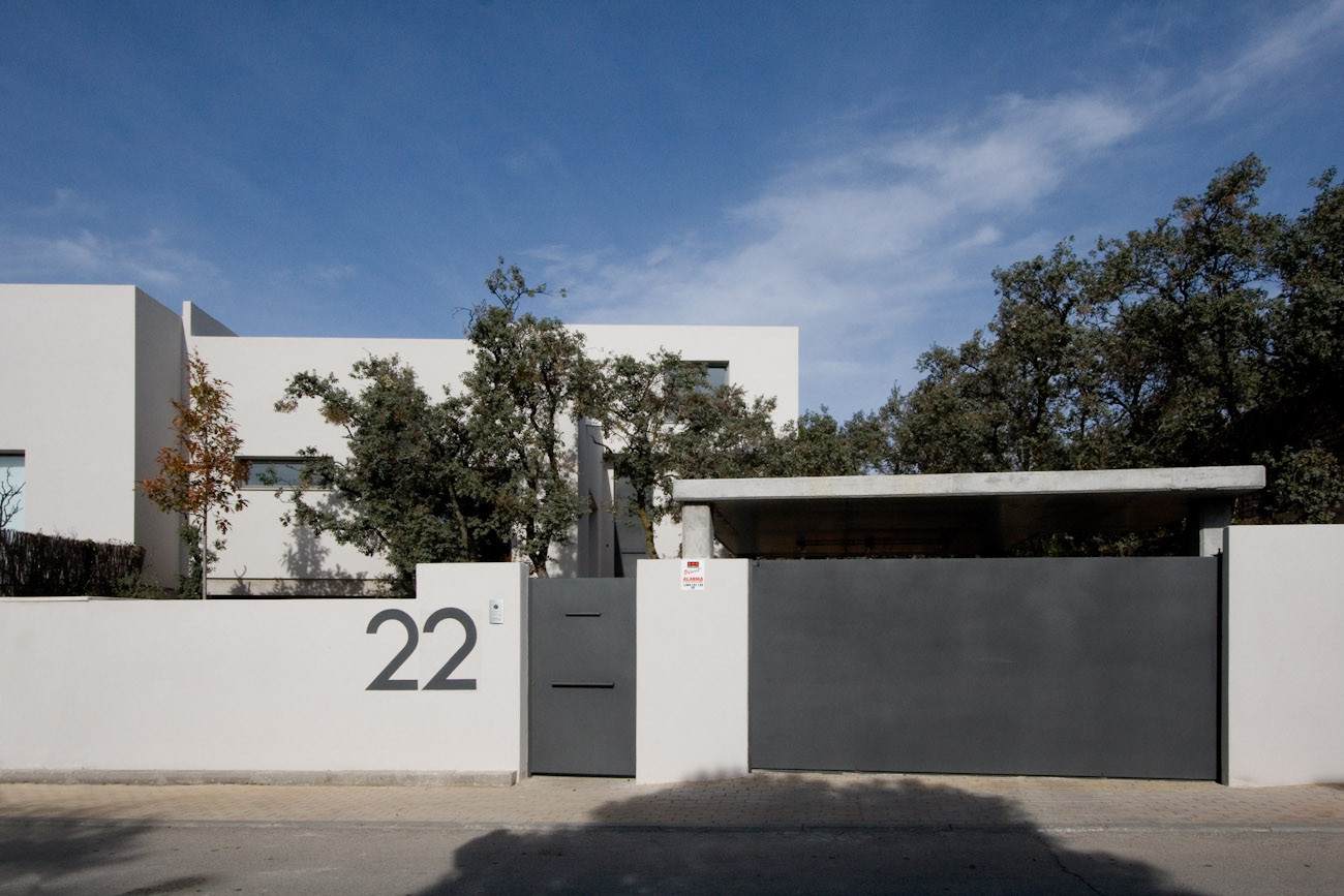 Gallery of C-51 House / Ábaton Arquitectura - 2