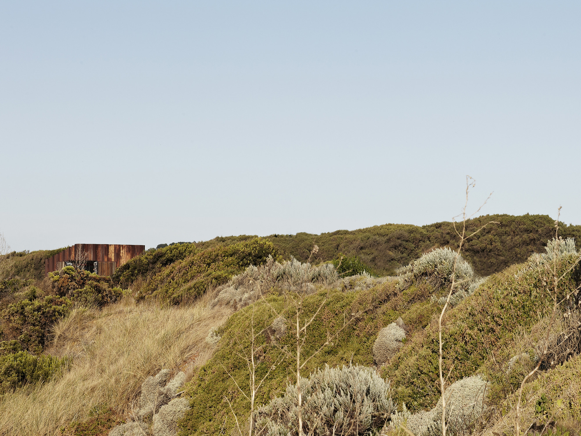 Gallery of Third Wave Kiosk / Tony Hobba Architects - 22