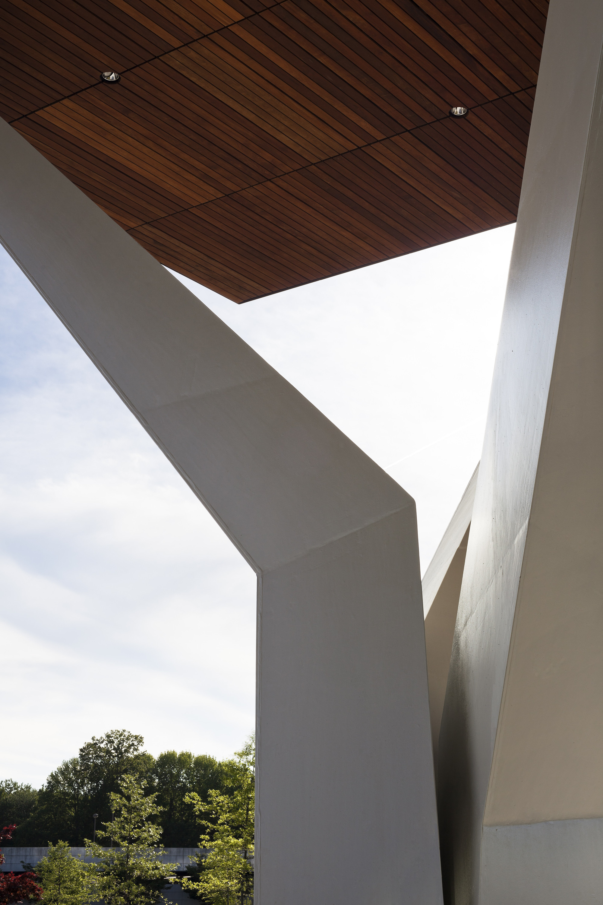 Gallery of Centra Metropark / KPF - 3