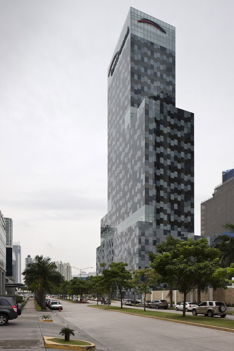 Galería de Torre Banco Panamá / Herreros Arquitectos - 9