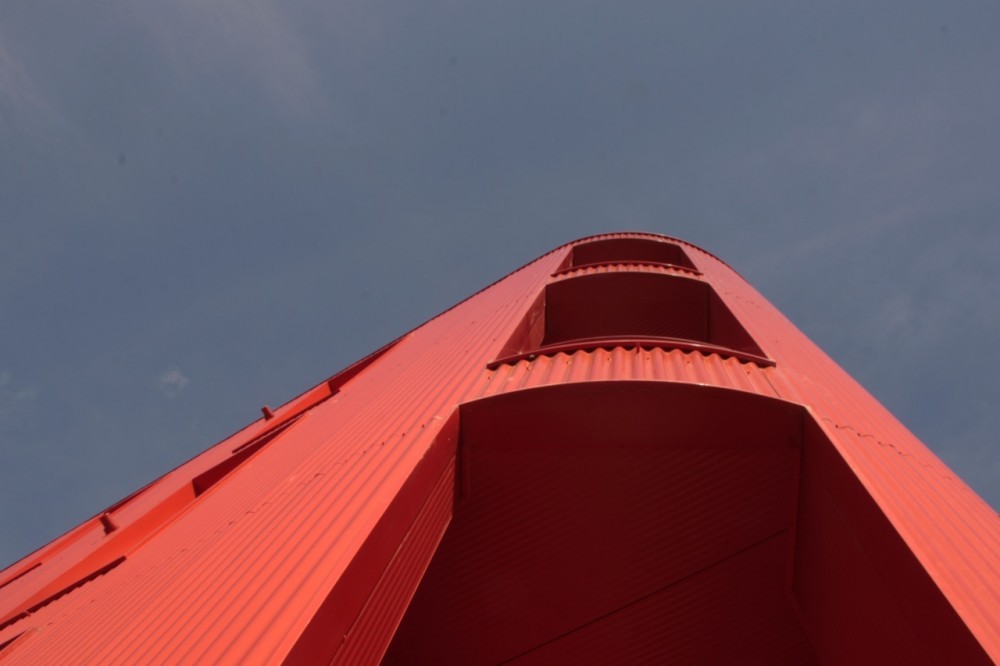 Galería de Edificio Flex Rojo / Cerejeira Fontes Arquitectos - 4