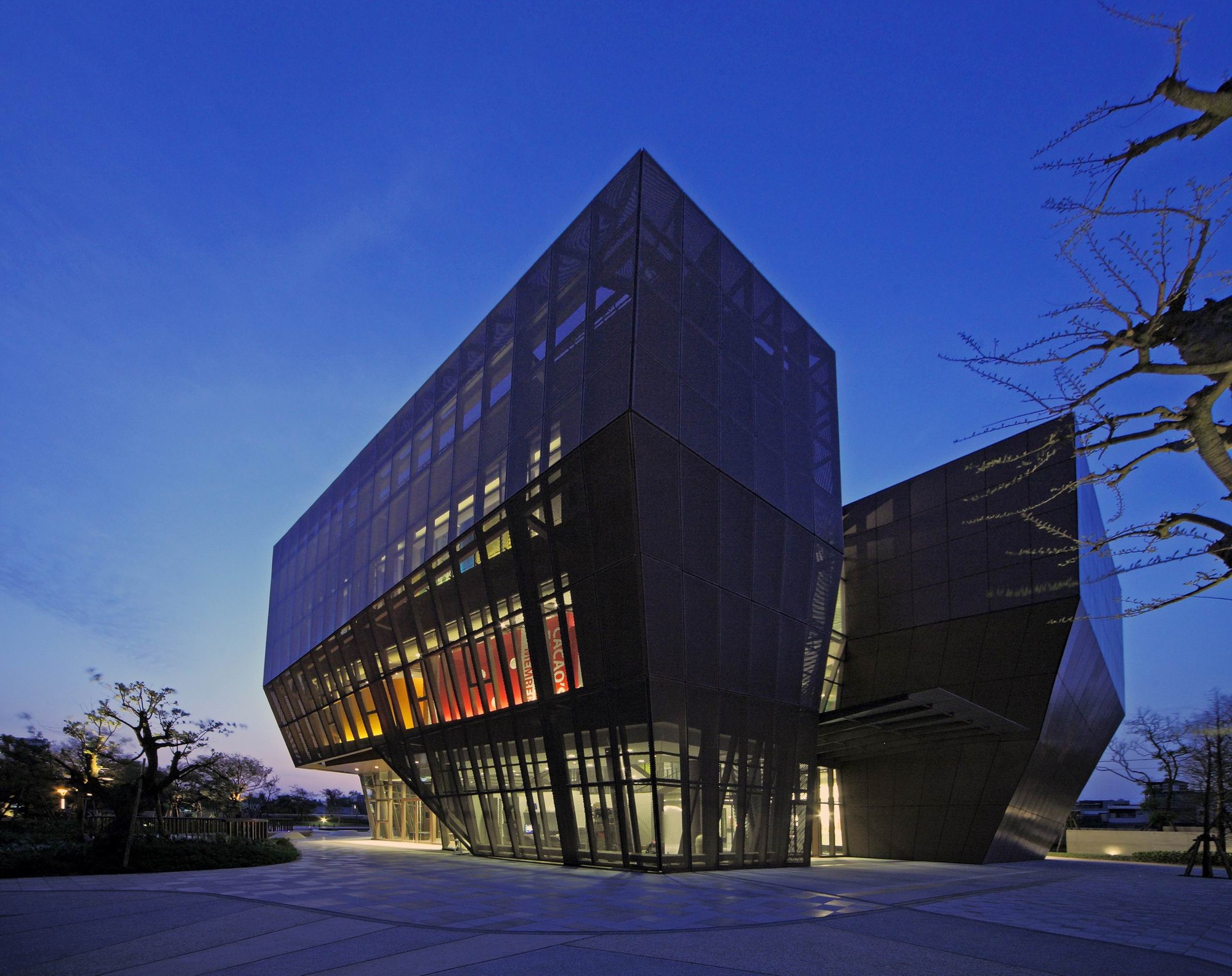 Galería de Museo del Chocolate Hunya / JJPan - 2