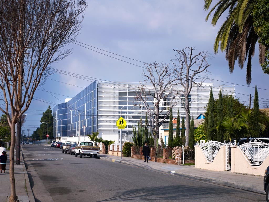 Gallery of Green Dot Animo Leadership High School / Brooks + Scarpa ...