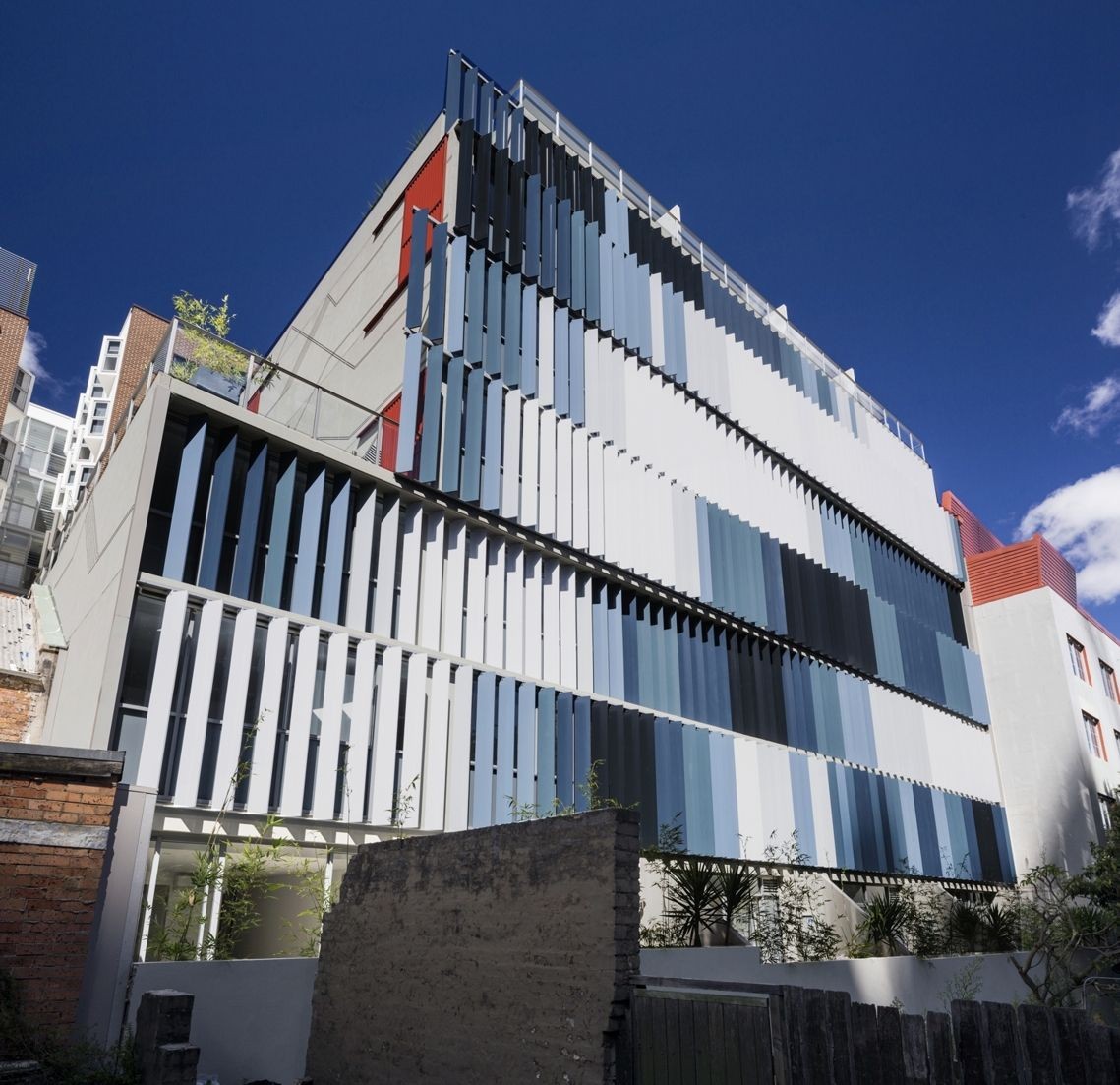 Gallery of Eden Art Wall Apartments / Tony Owen Partners - 3