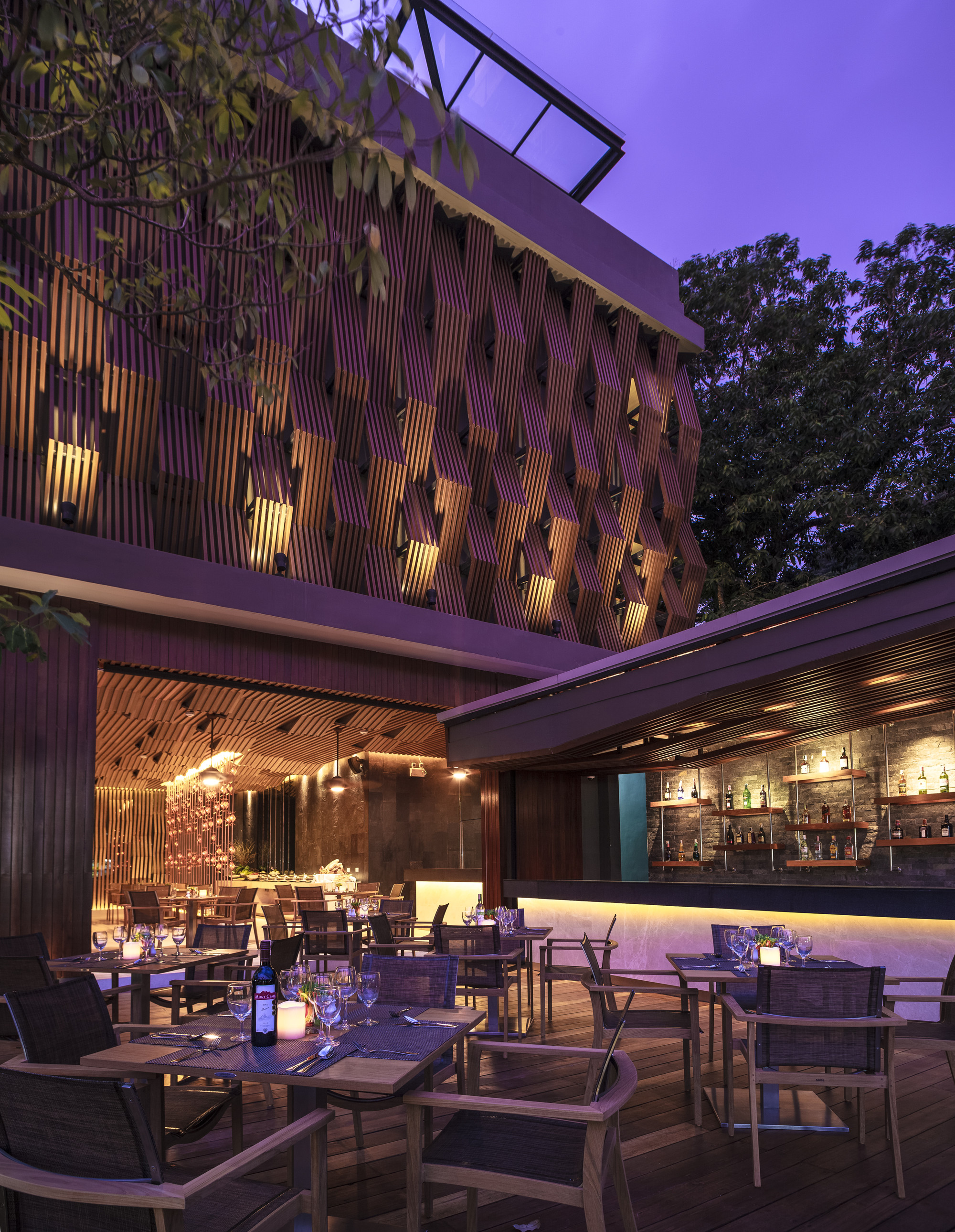 Gallery of KC Grande Resort & Spa-Hillside / Foundry of Space - 22