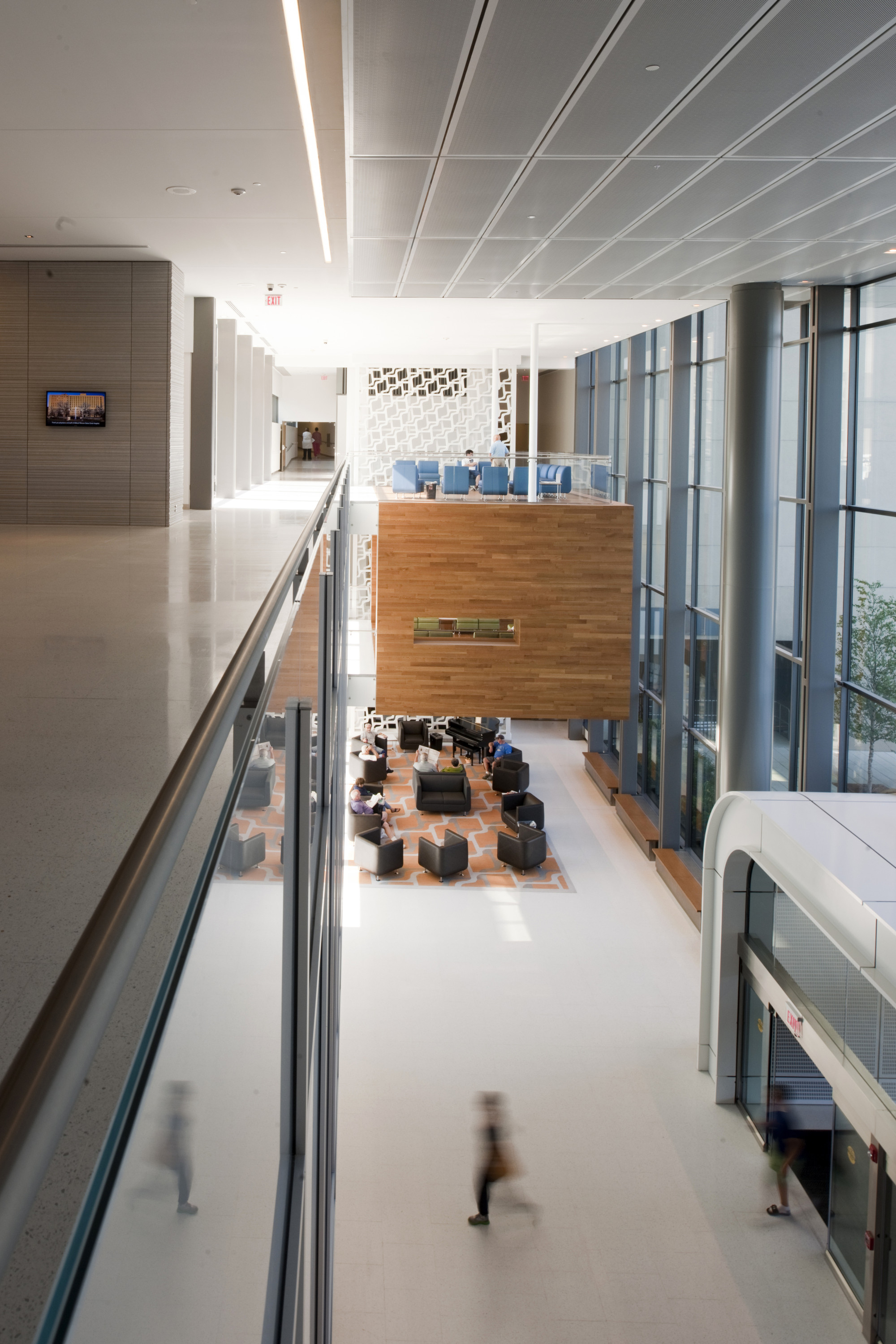 Gallery of Kaleida Health Gates Vascular Institute / Cannon Design - 13