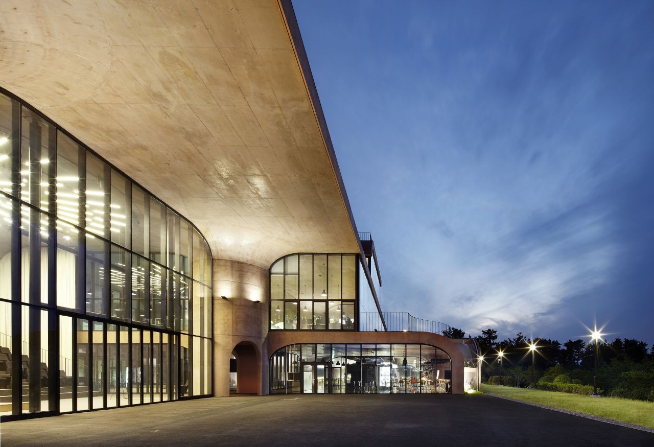 Gallery of Daum Space.1 / Mass Studies - 26