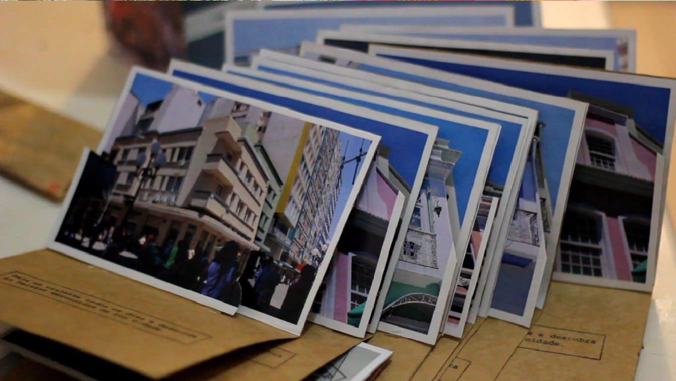 Galeria de Arte e Arquitetura: Cidade-Colcha: Bagagens Afetivas em ...