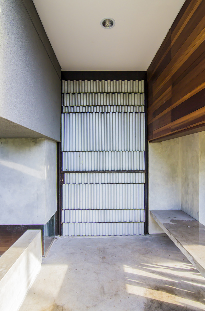 Gallery of Lumber Shaped-Box House / Atelier Riri - 7