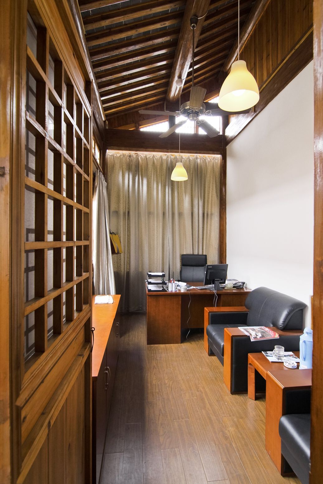 Gallery of Victory Street Resident Committee / Scenic Architecture - 18