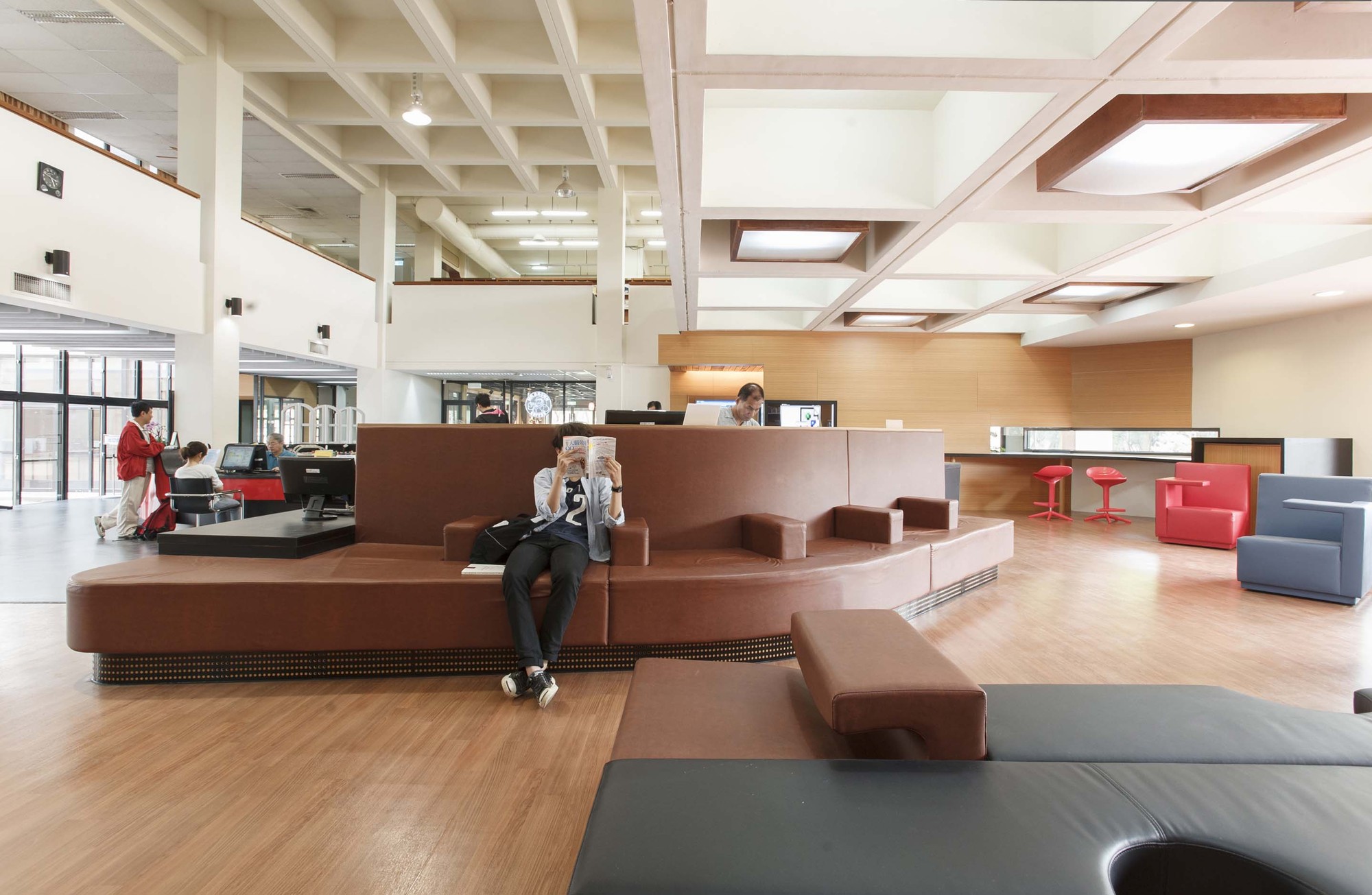 Gallery of Tunghai University Learning Commons / YD Architects - 10