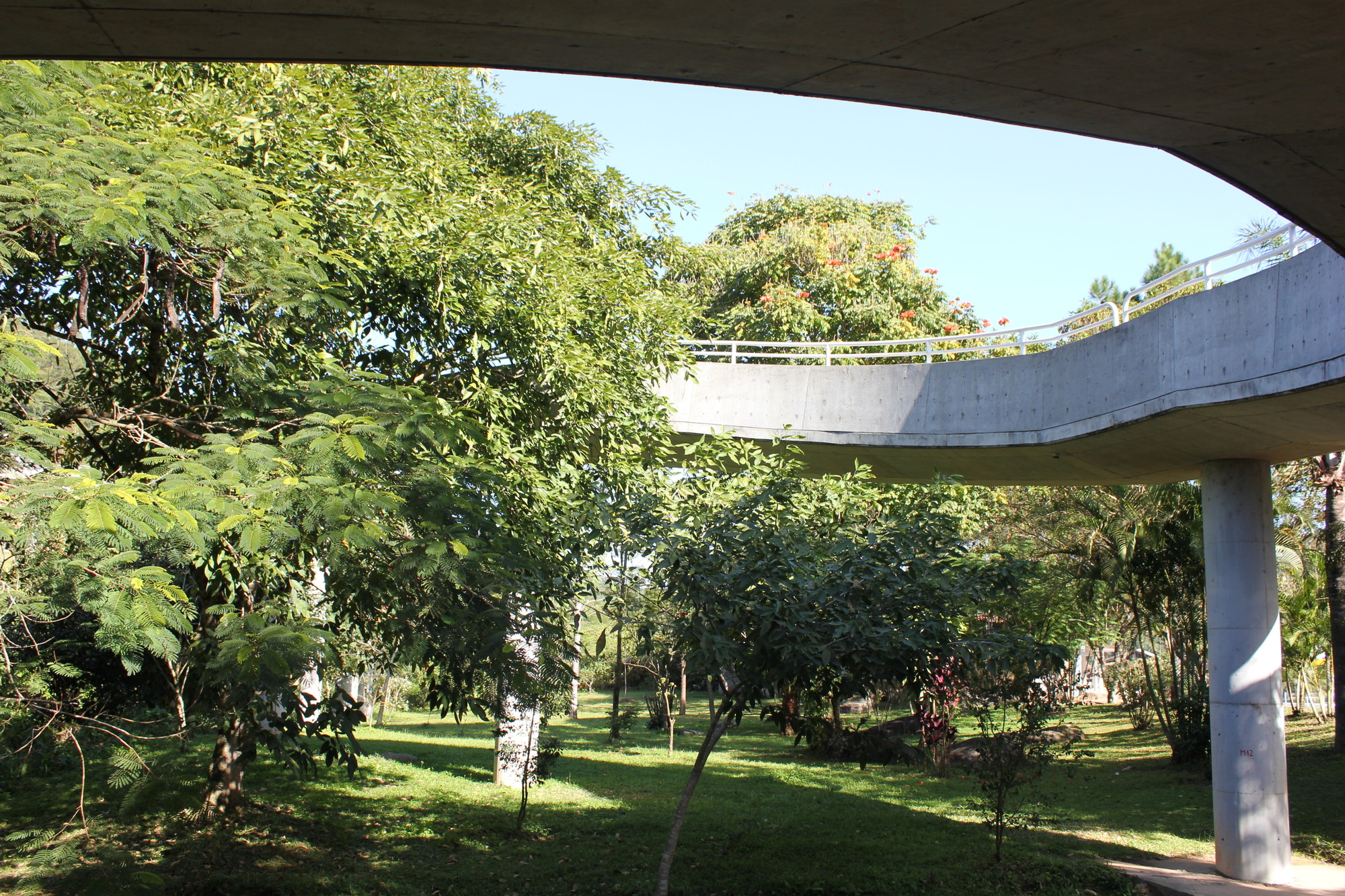 Galería de Santuario de Santa Paulina / HS Arquitetos - 26
