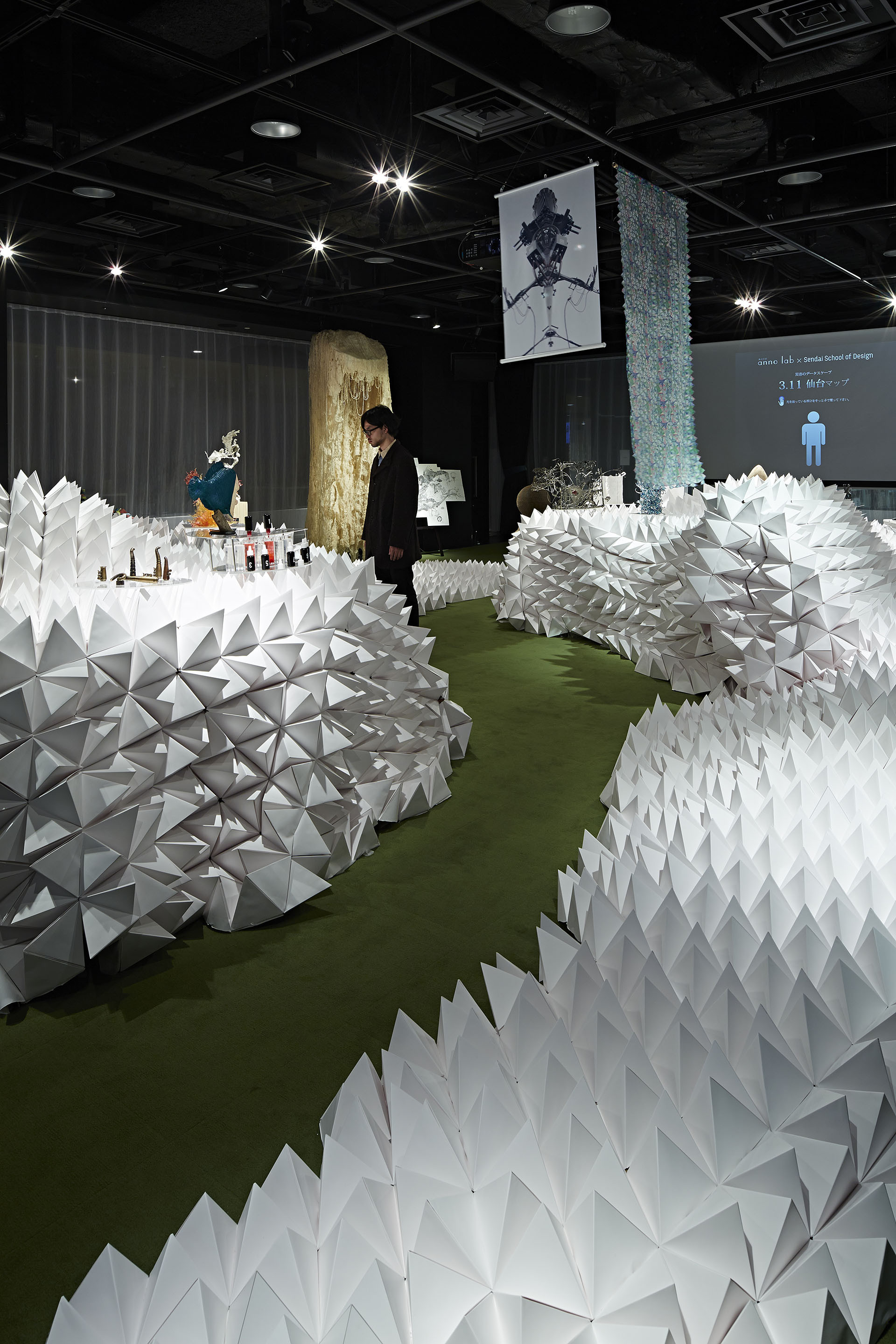 Gallery of 'MonsterScape' Exhibit / Hannat Architects - 7