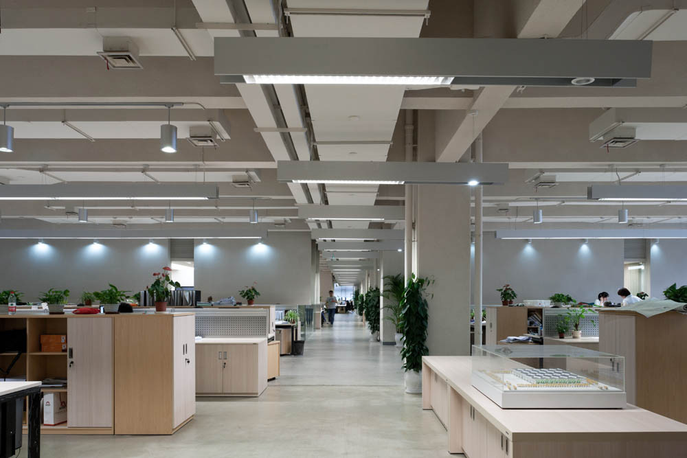 Gallery of TJAD New Office Building / TJAD - 54