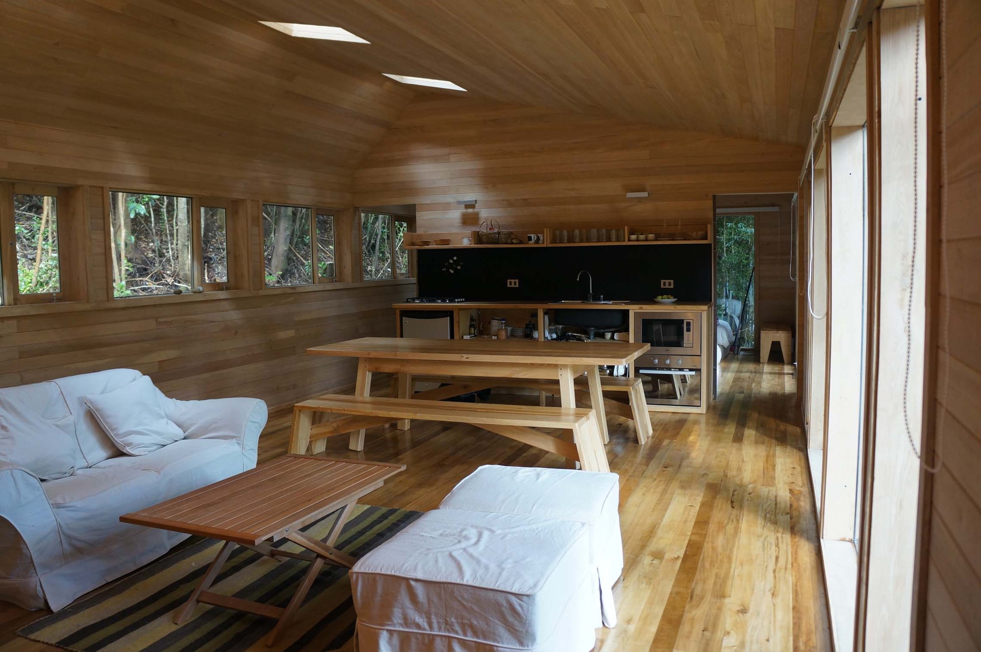 Gallery of Huillinco Lake House / Del Campo - Labbe - 20