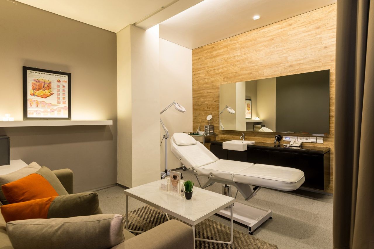 Gallery of Eau Building / HMP Architects - 16