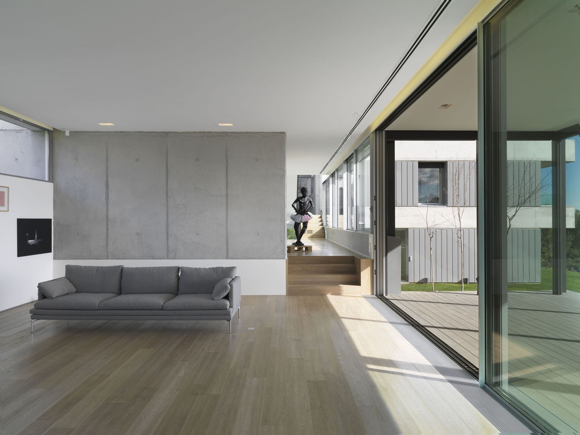 Galeria de The Me Too House / LADAA - 18