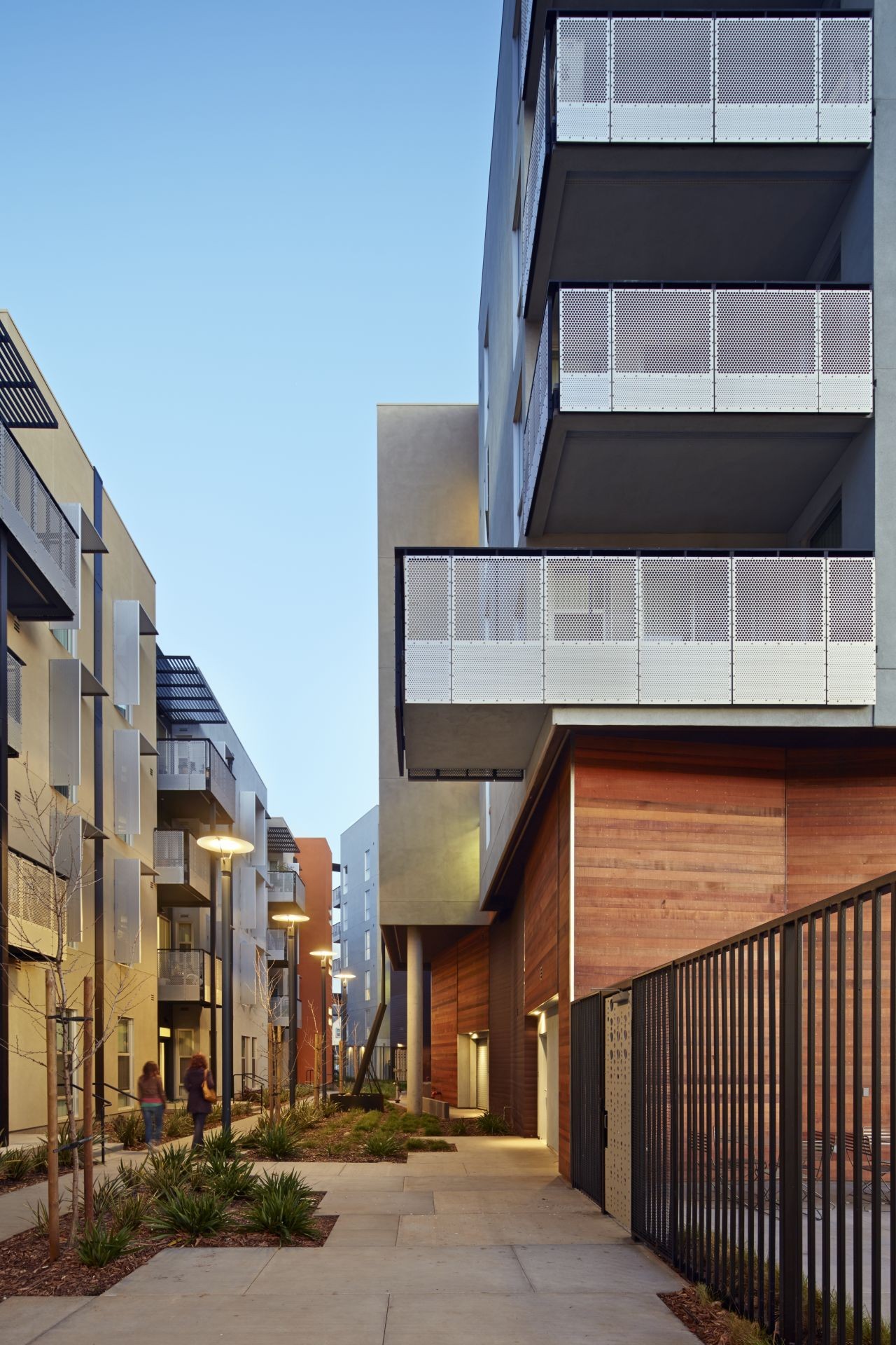 Gallery of Station Center Family Housing / David Baker + Partners ...