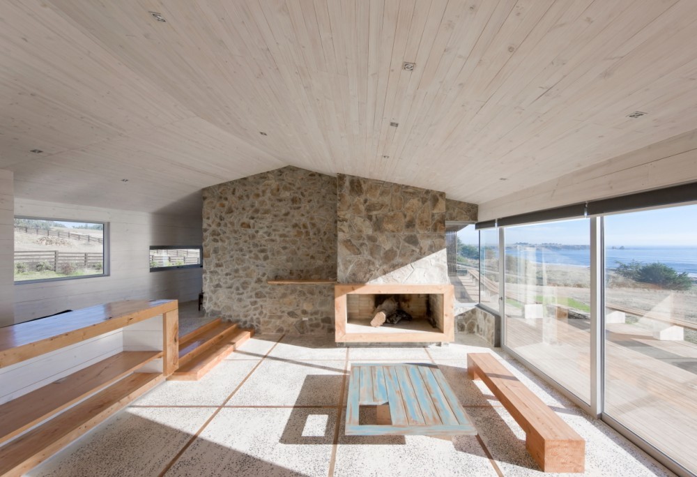 Gallery of Plinth House / LAND Arquitectos - 5
