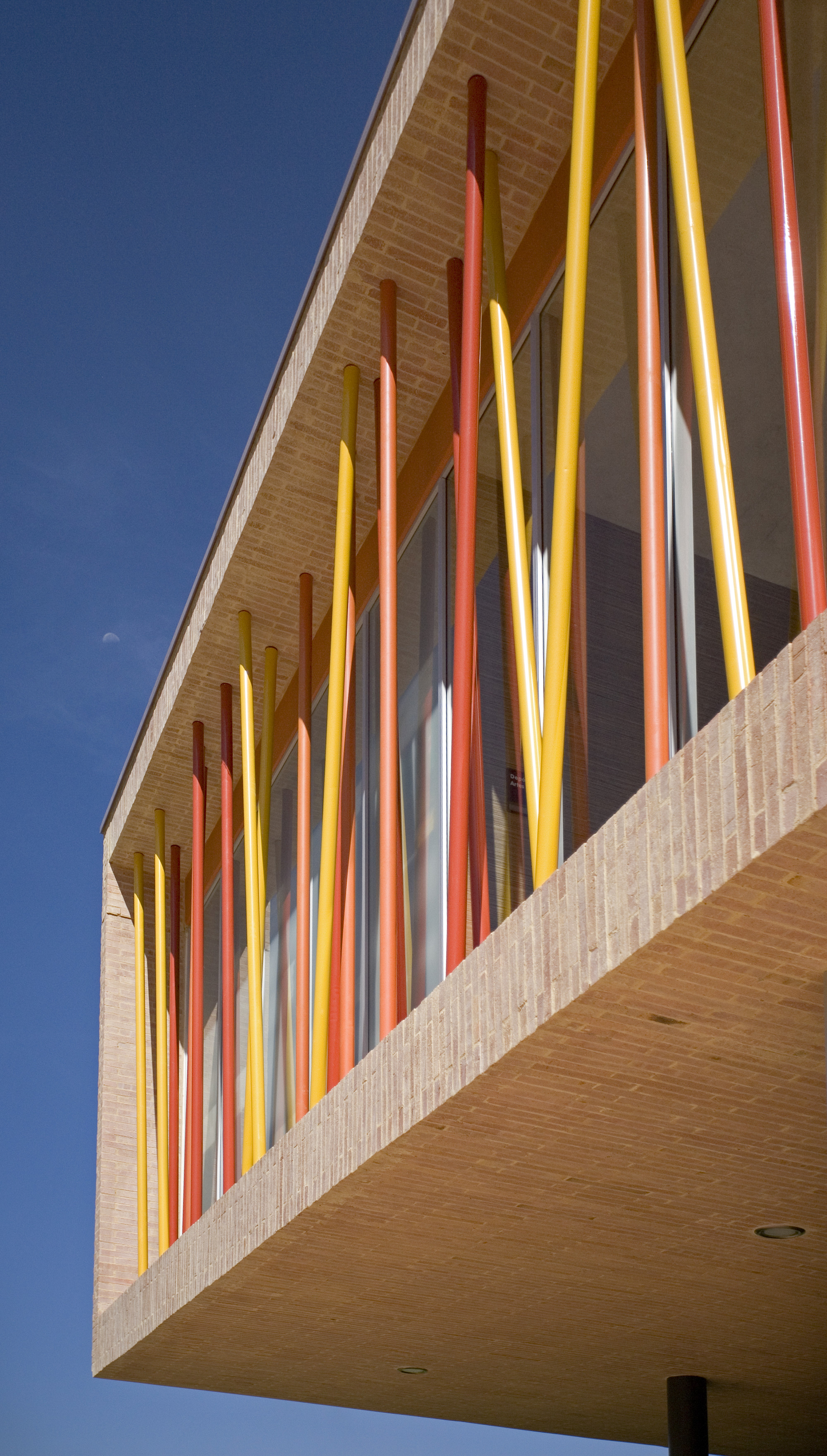 Gallery of Los Nogales School / Daniel Bonilla Arquitectos - 4