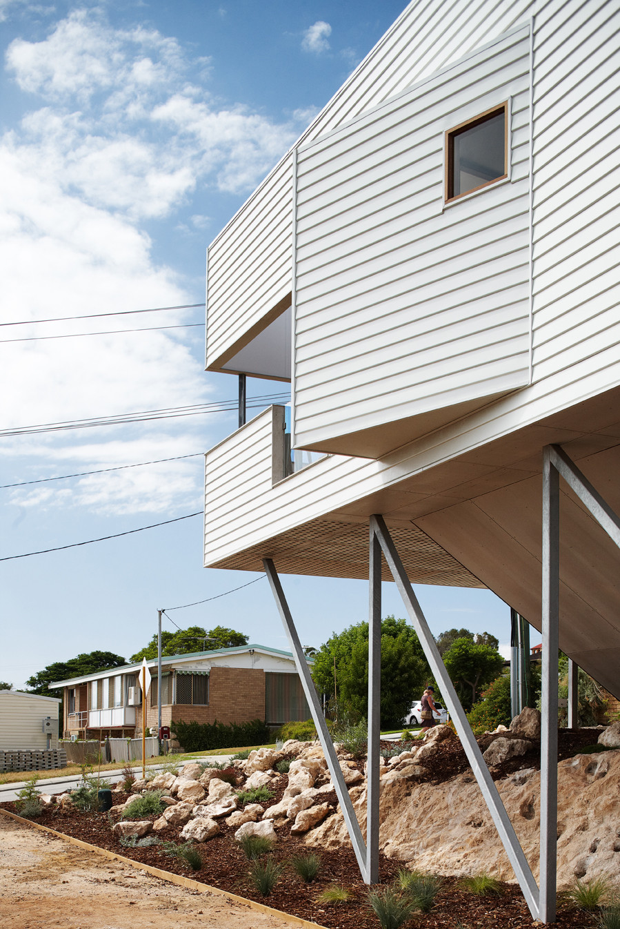 Gallery of Suburban Beach House / David Barr + Ross Brewin - 9