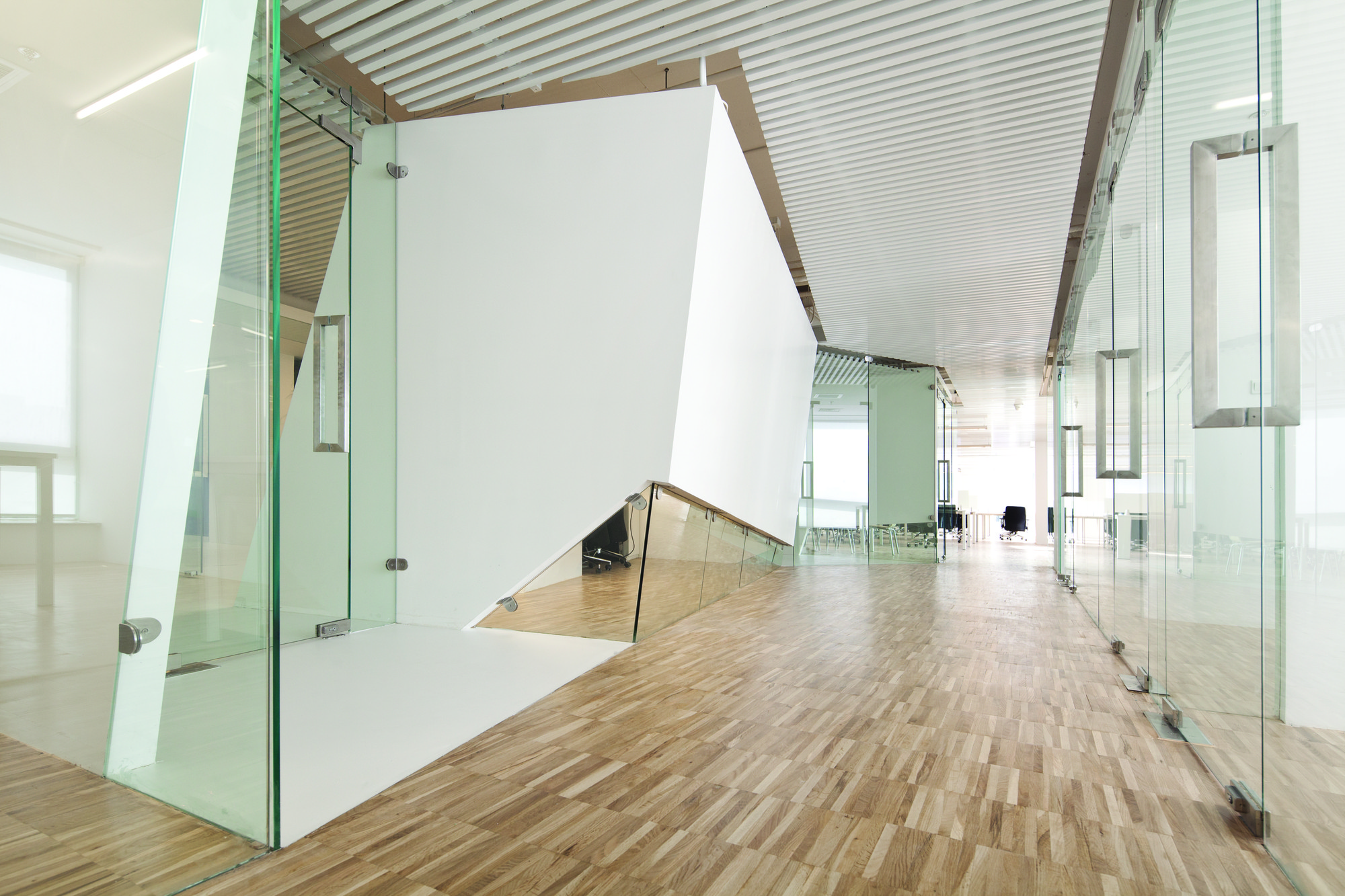 Elite Group Headquarters / Crossboundaries | ArchDaily