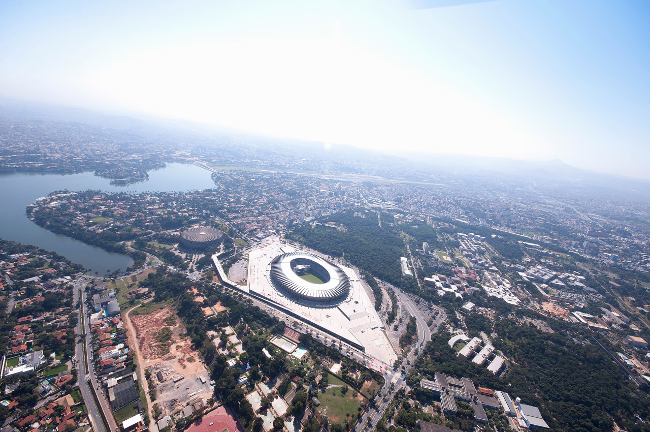 Galeria de Mineirão / BCMF Arquitetos - 16