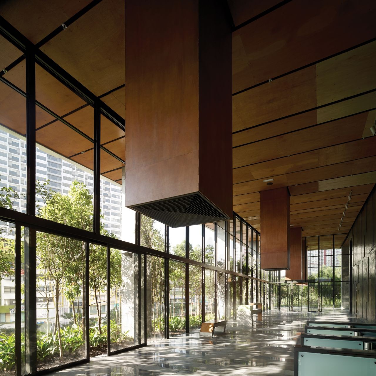 Galeria de Point92 / Zlg Design - 8