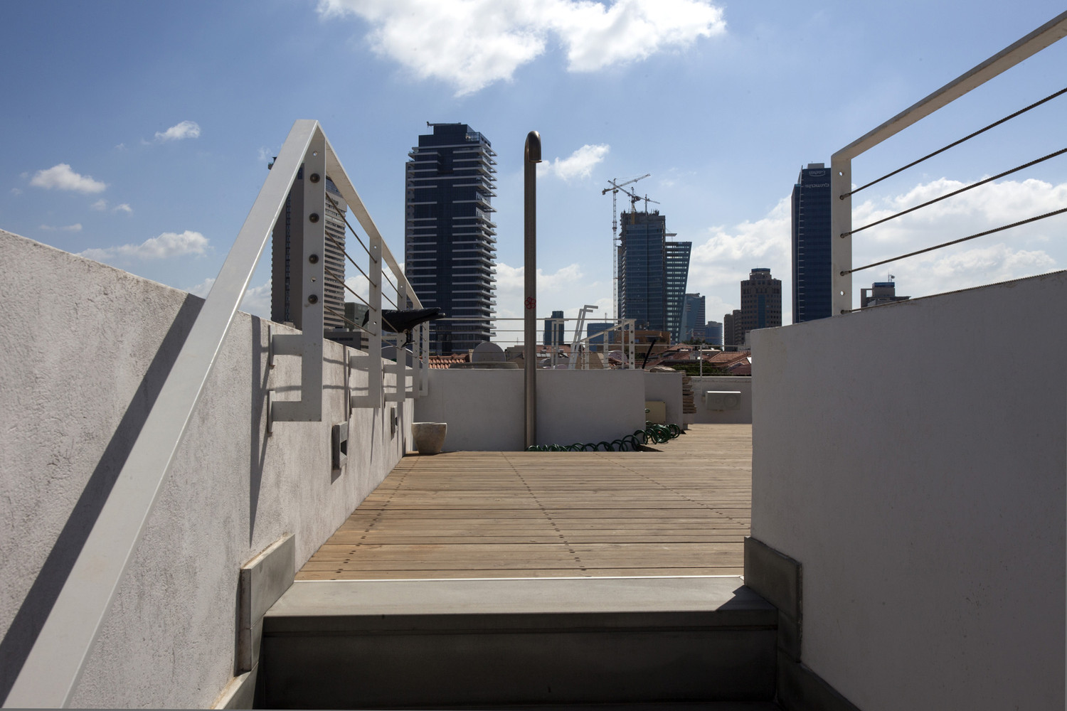 Gallery of The Noemi Givon House / Ori Glazer + Nili Gal Mester - 7