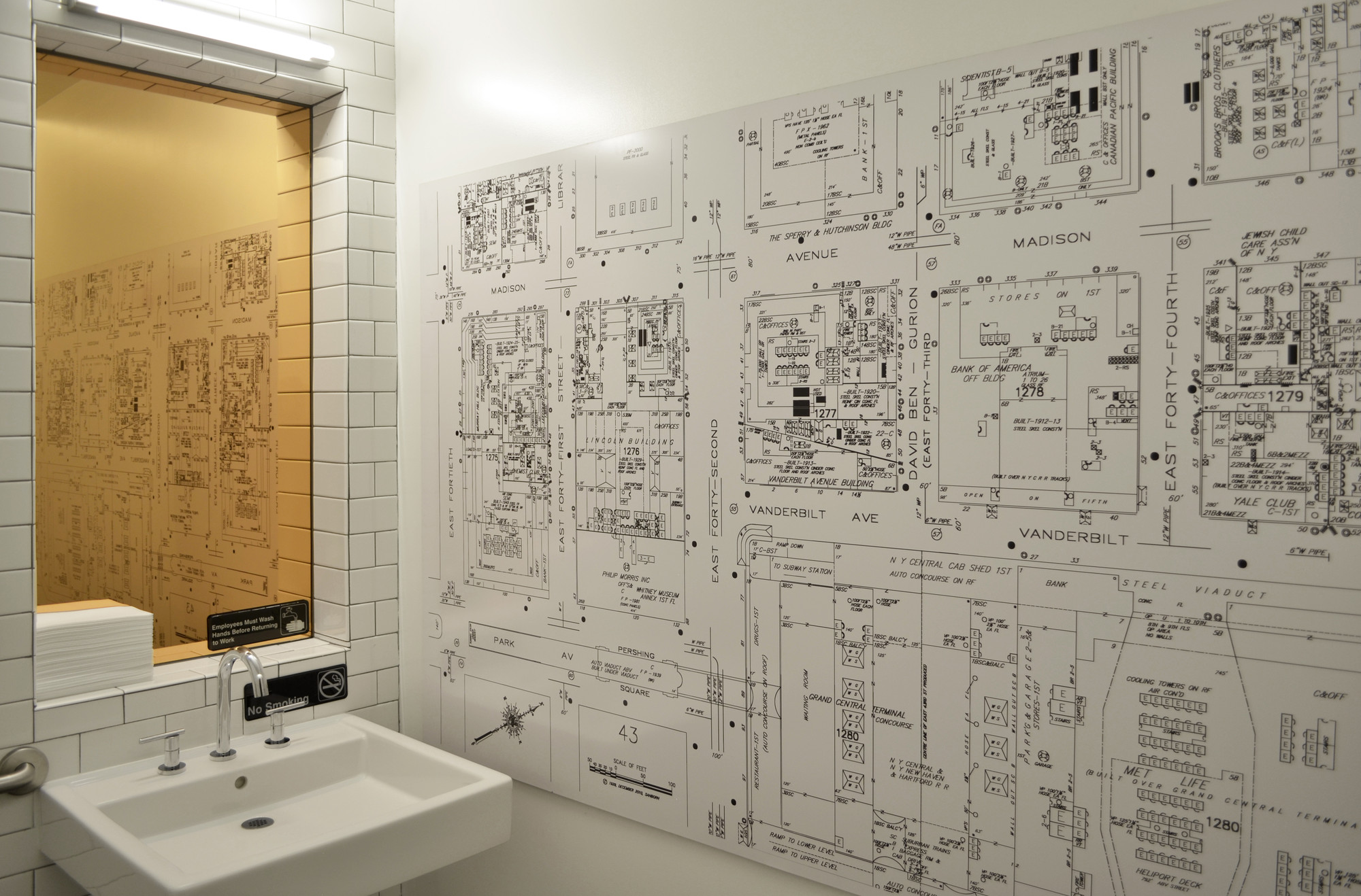 Galeria de Virgin Atlantic Clubhouse / Slade Architecture - 12