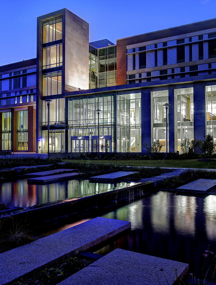 Gallery of Sangren Hall / SHW Group - 14
