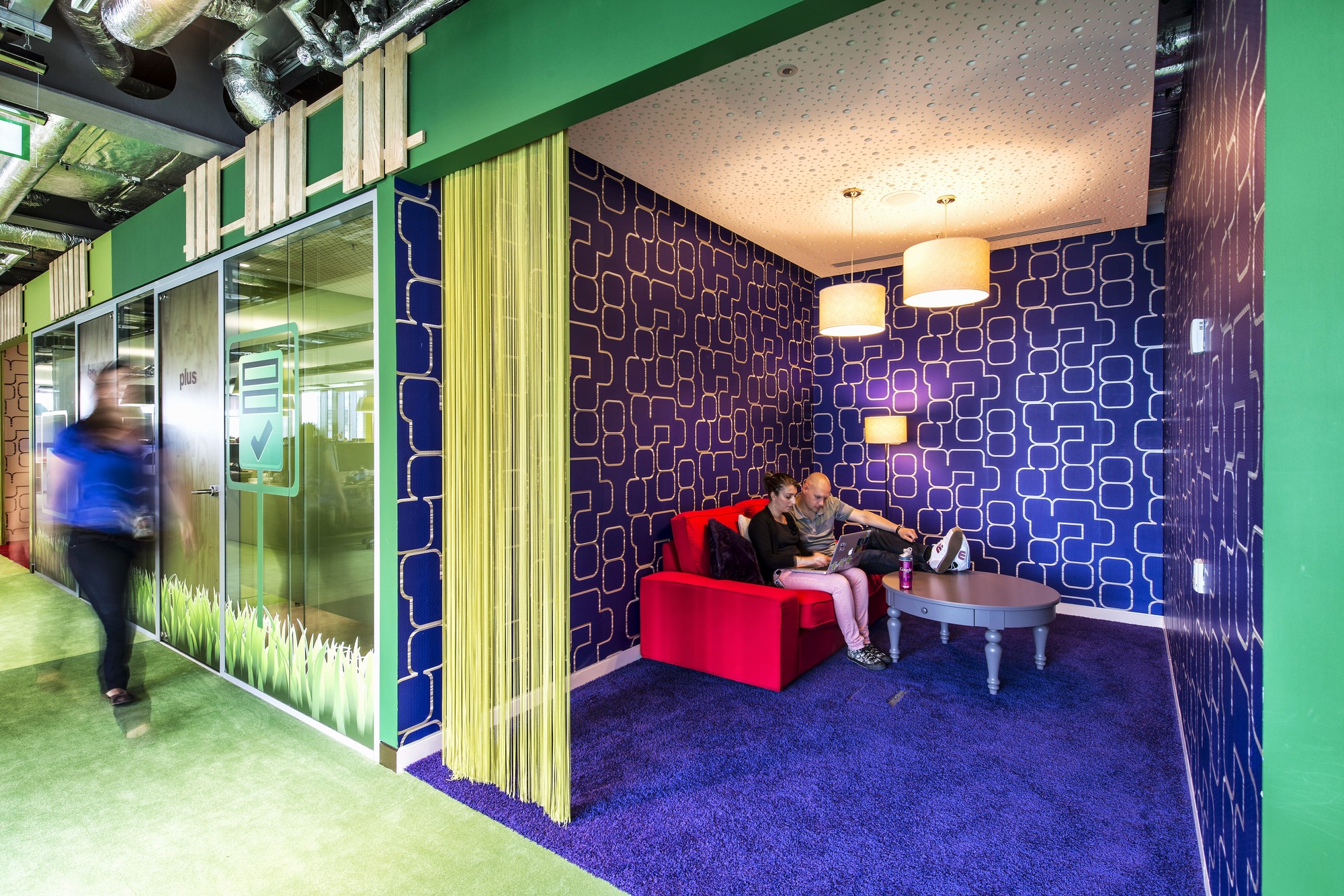 Galeria de Campus do Google em Dublin / Camenzind Evolution + Henry J ...