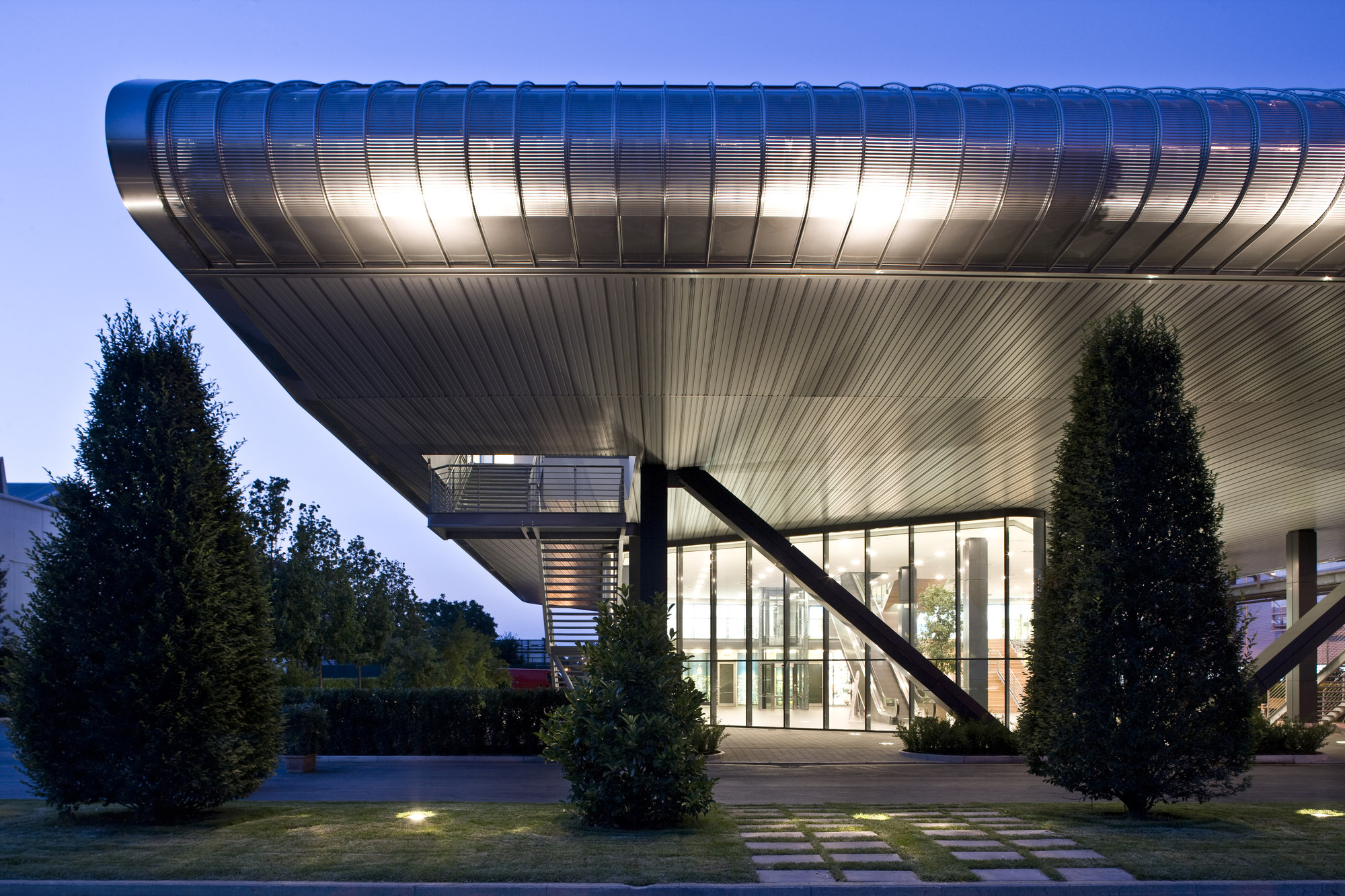 Gallery of Ferrari Restaurant / Marco Visconti - 7