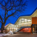 Jasper Place Branch Library / HCMA/Dub Architects | ArchDaily