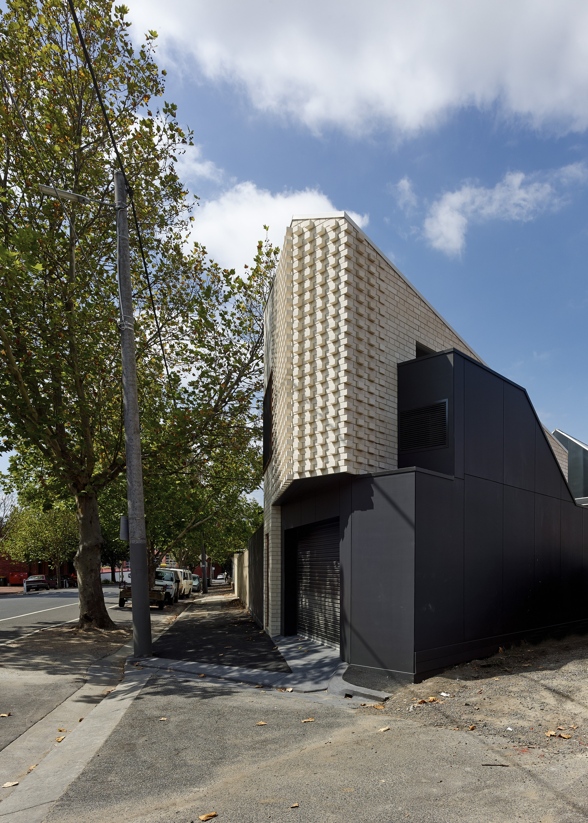 Gallery of Little Brick Studio / Studio Bright - 11