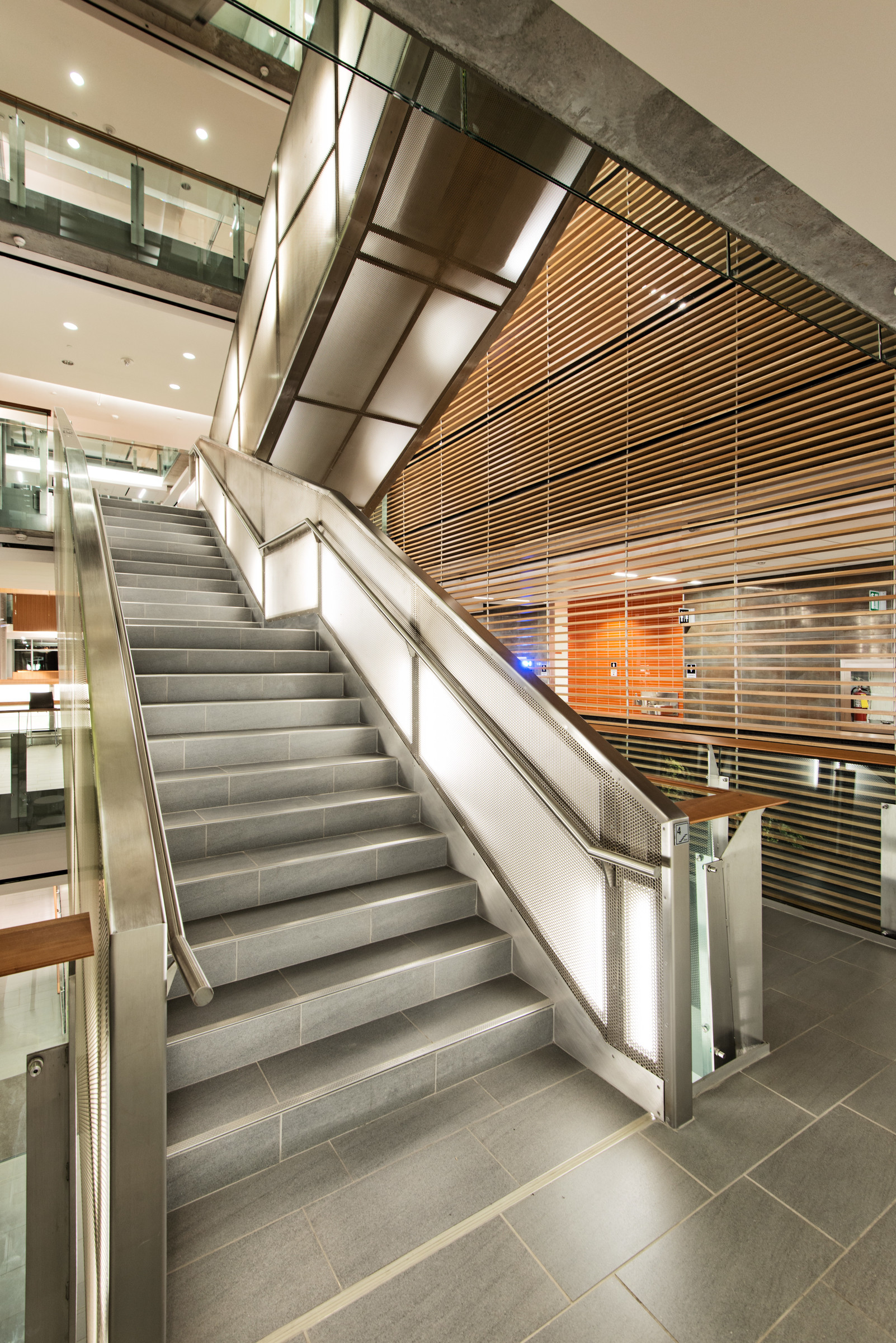 Gallery of University of Ottawa / KWC Architects + Diamond Schmitt ...