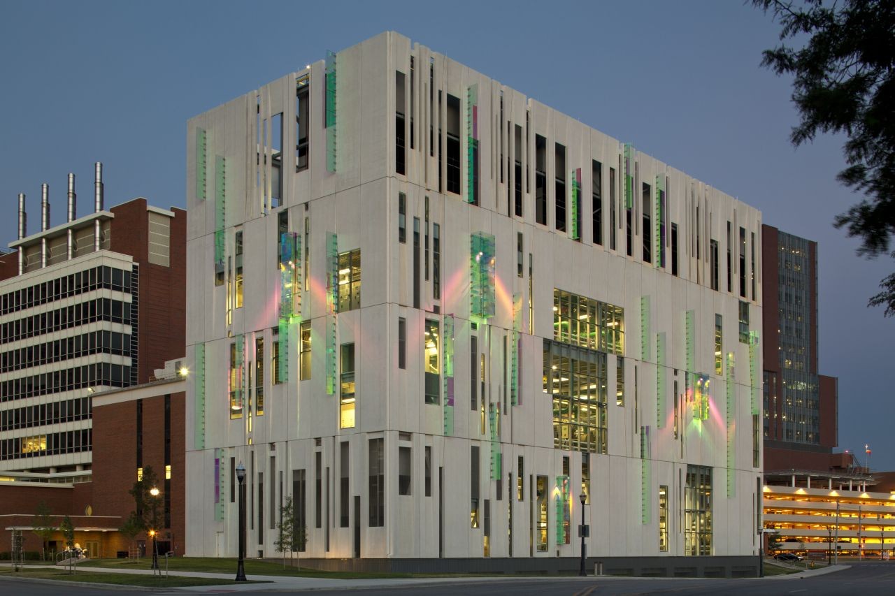 Gallery of South Campus Chiller Plant at OSU / Ross Barney Architects - 2