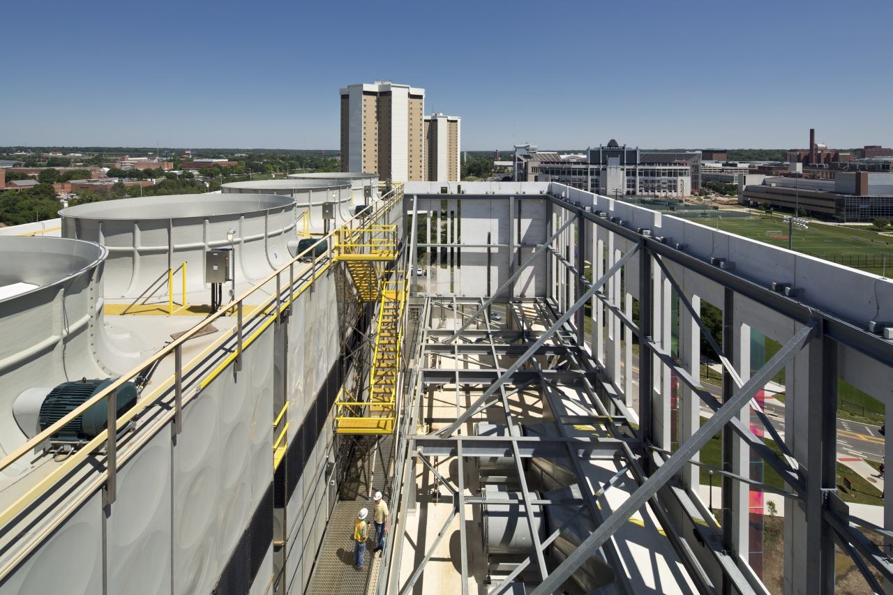 Gallery of South Campus Chiller Plant at OSU / Ross Barney Architects - 5