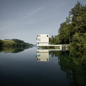 Lake Rotsee Refuge / AFGH | ArchDaily