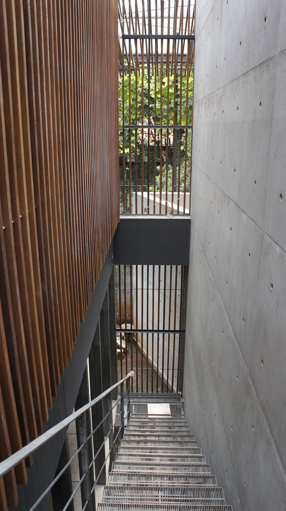 Gallery of Light+Light House / Studio TonTon - 20