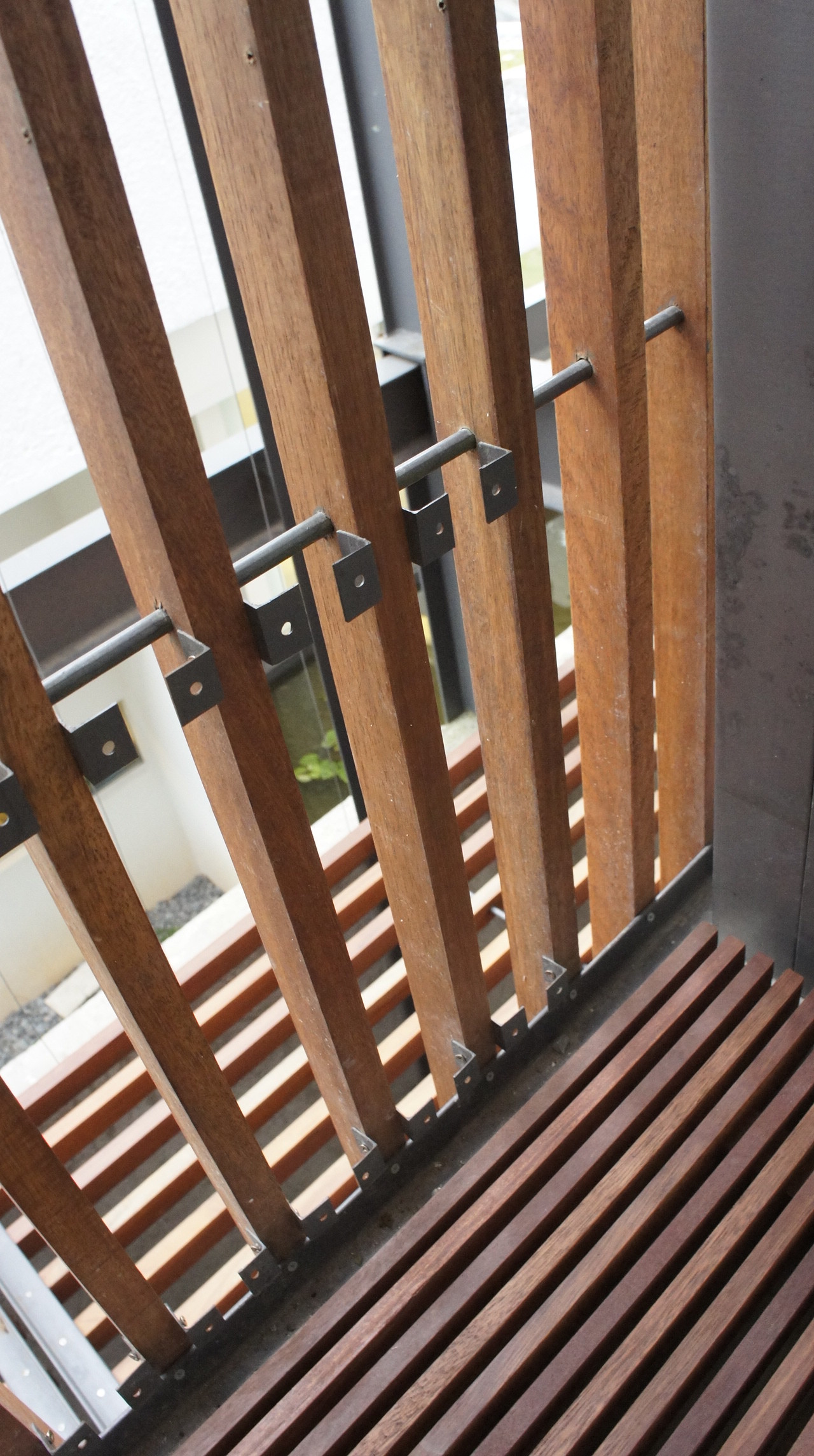 Galeria de Casa Light+Light / Studio TonTon - 12