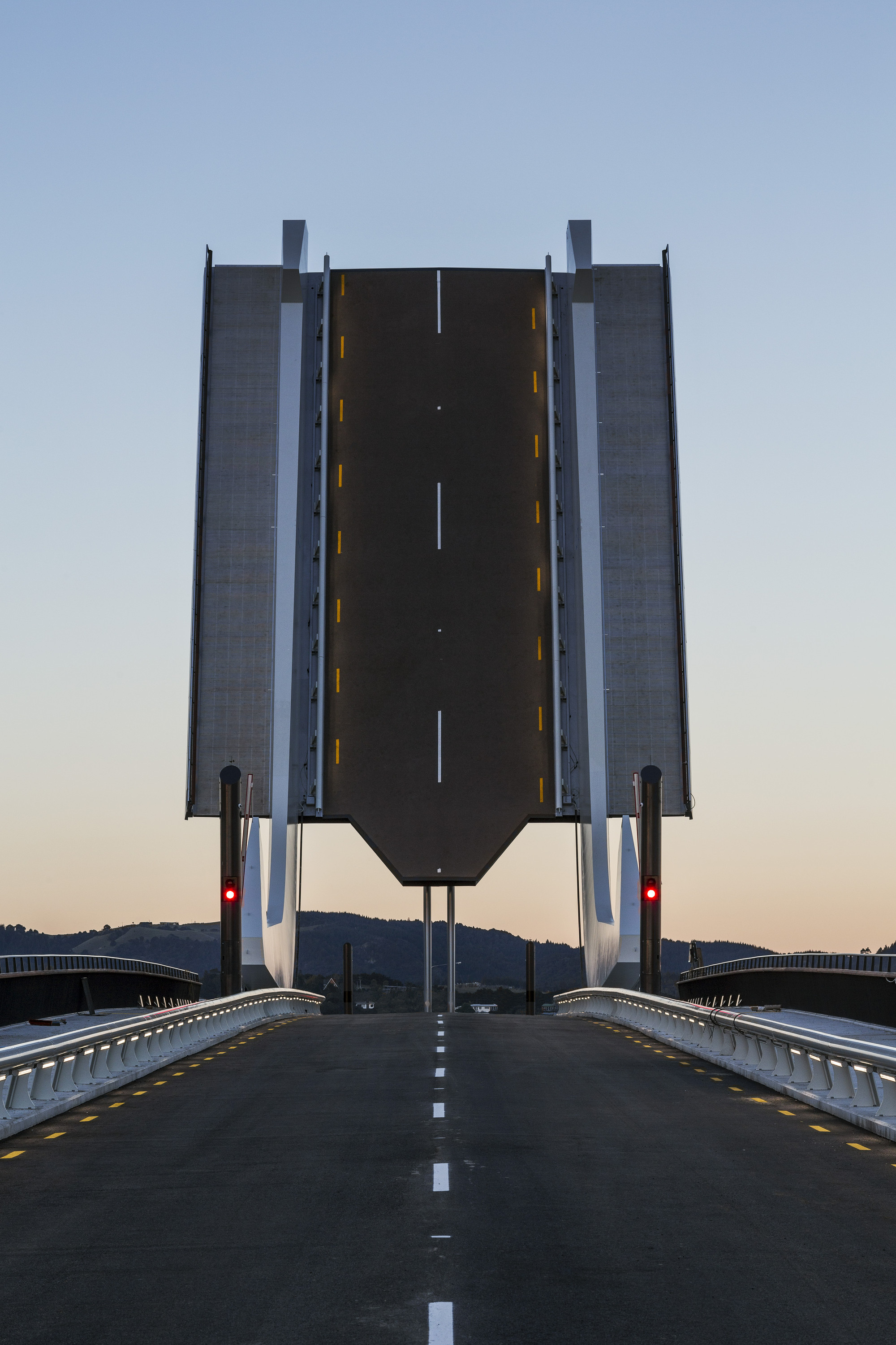 Gallery of Lower Hatea Crossing / Knight Architects - 7