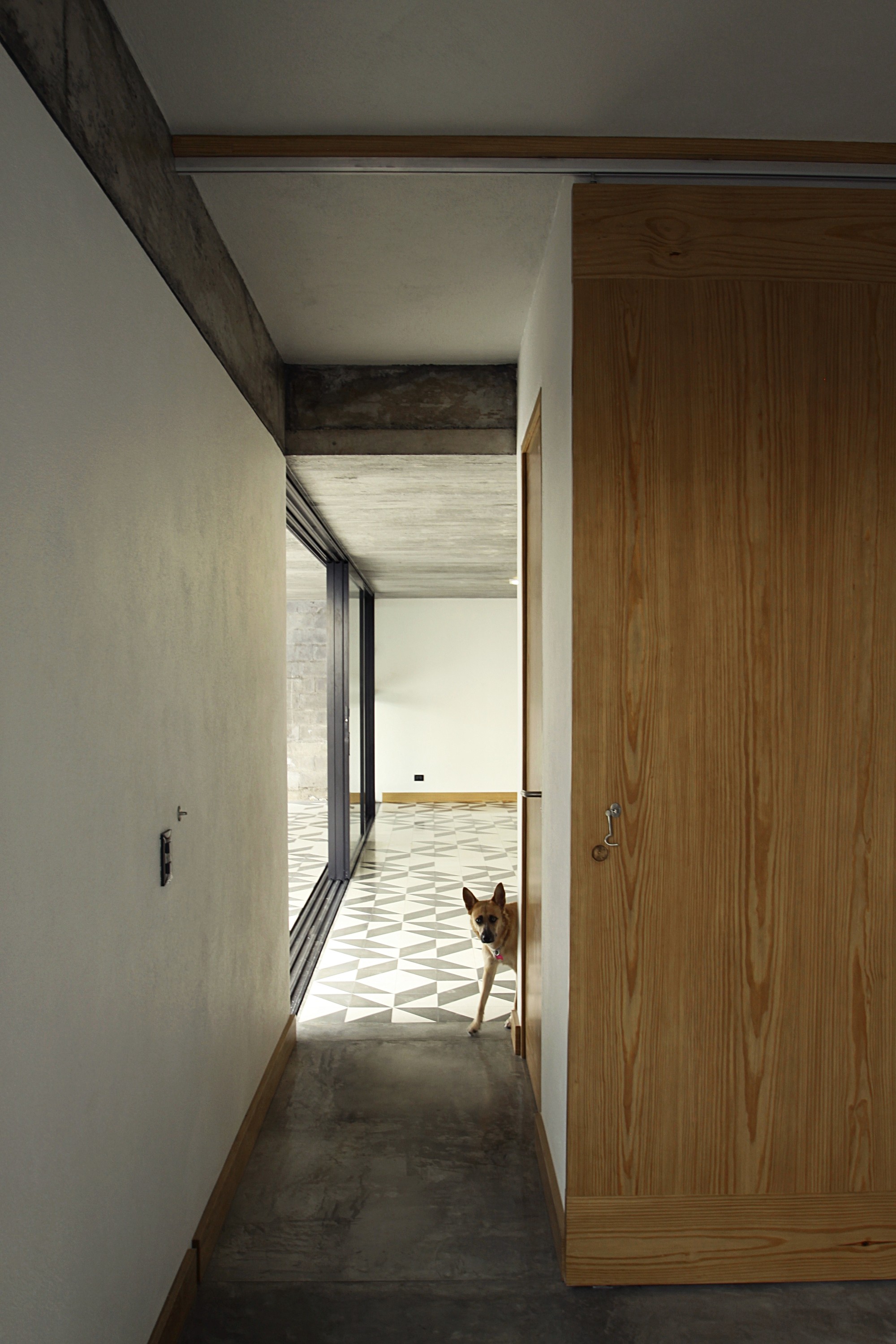 Gallery of Red House / Dear Architects - 20