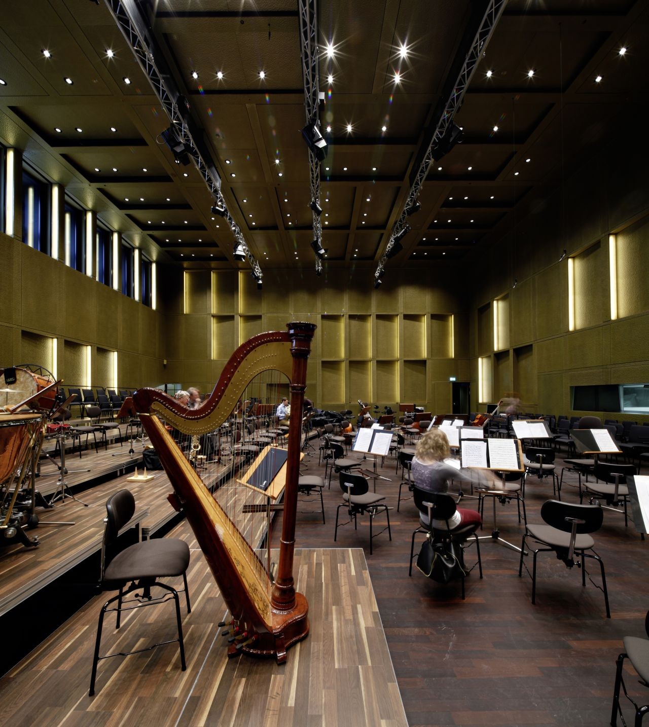 Gallery of Opera House Linz / Terry Pawson Architects - 26