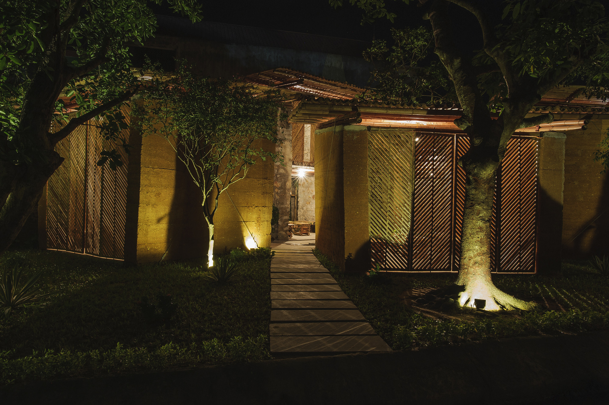 Gallery of Bes Pavilion / H&P Architects - 13