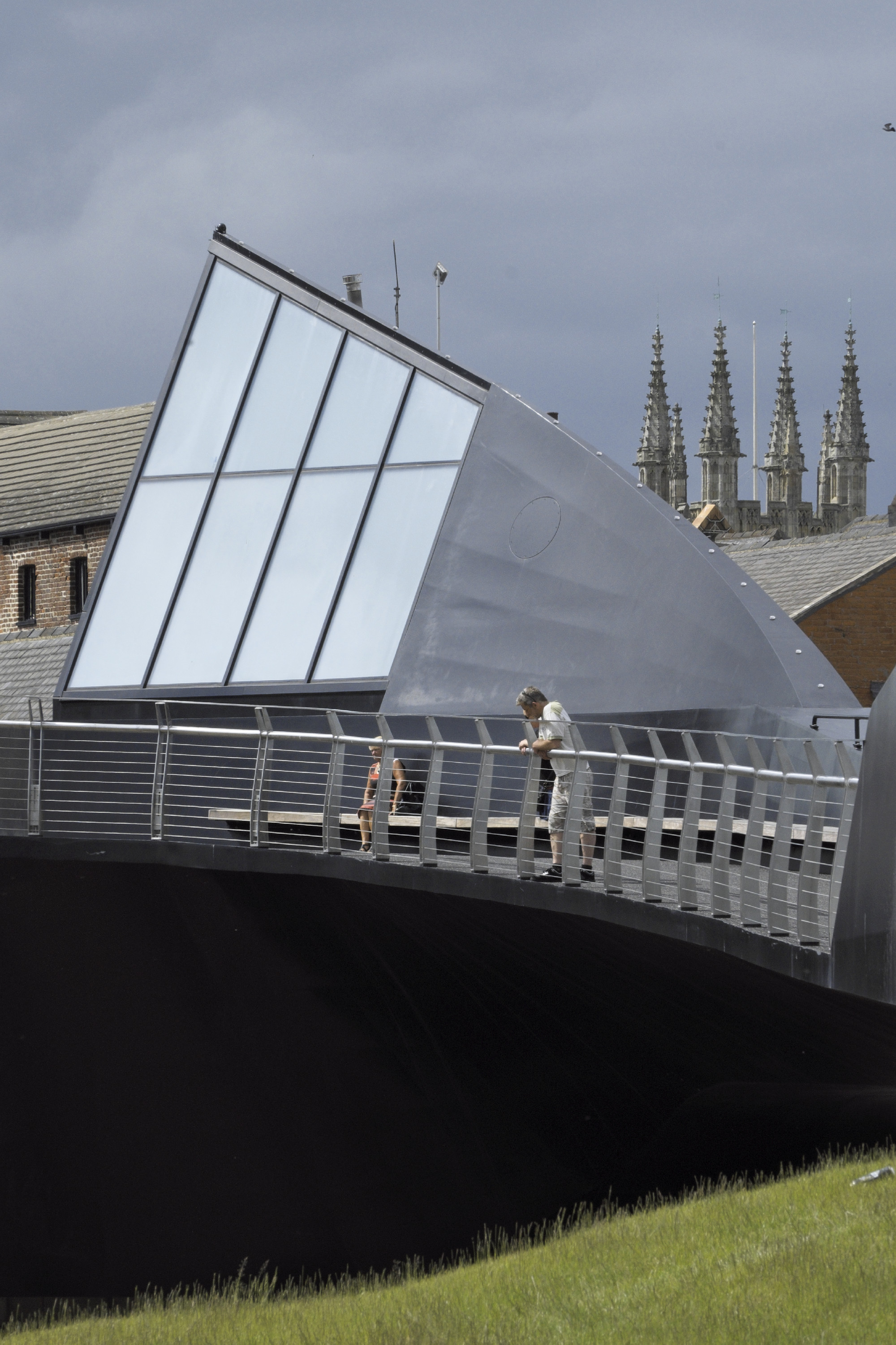 Gallery of River Hull Footbridge / McDowell + Benedetti - 26