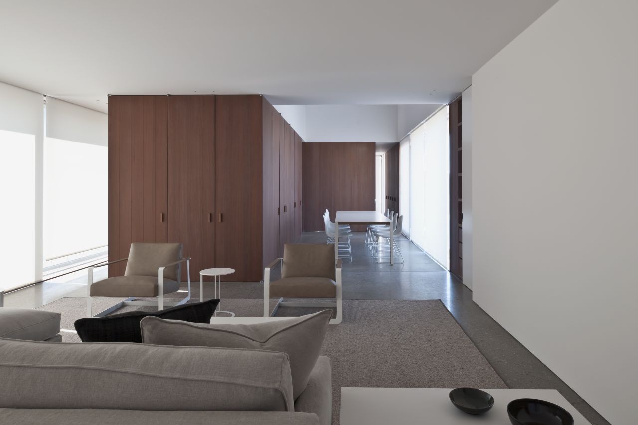 Gallery of DC2 Residence / Vincent Van Duysen Architects - 3