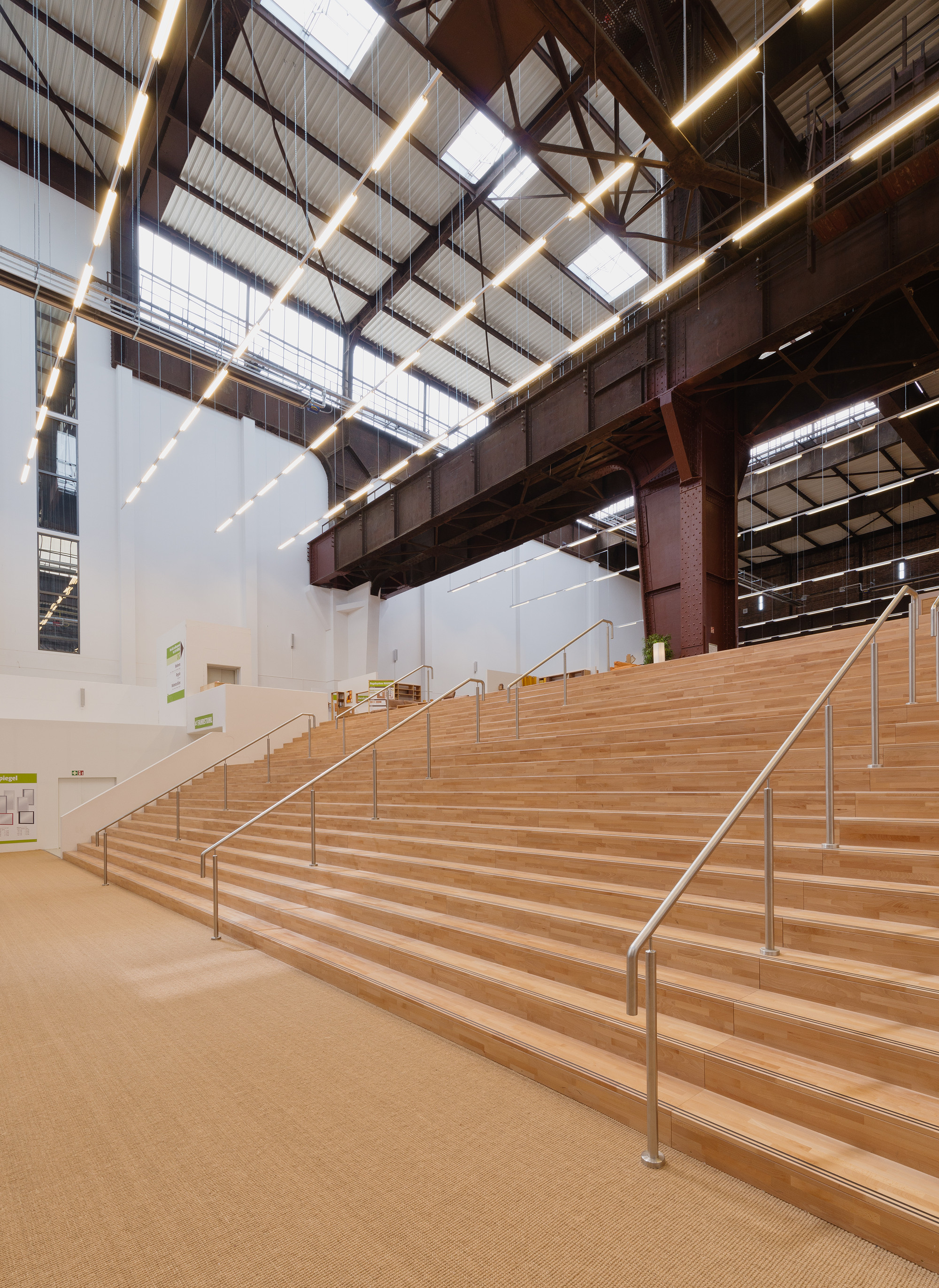 Gallery of U-Boat Hall / BOLLES+WILSON - 5